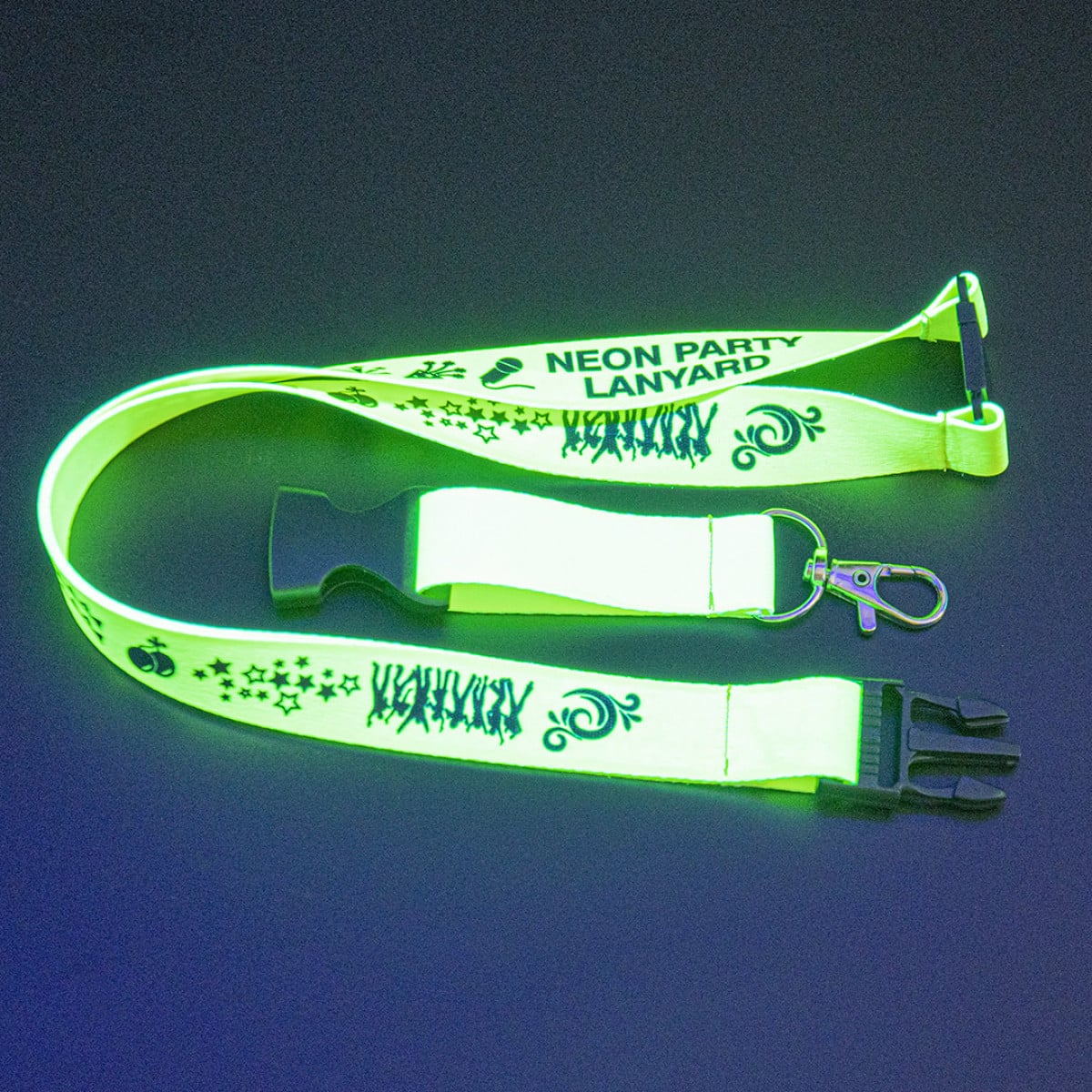 Neon Lanyard with Buckle and Safety Strap | www.euroko.eu