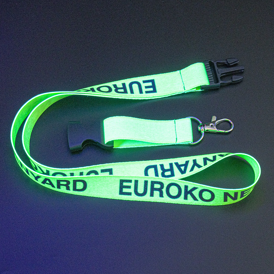 Neon Lanyard with Buckle | www.euroko.eu